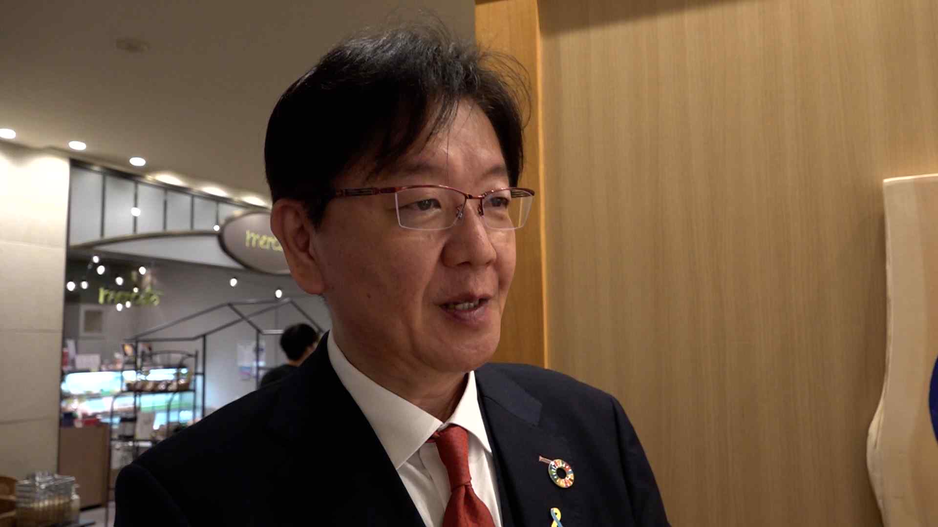 新幹線を使い離島で水揚げされた「寿司ネタ」を即日配送、ロットをまとめ採算ラインに - RKB毎日放送