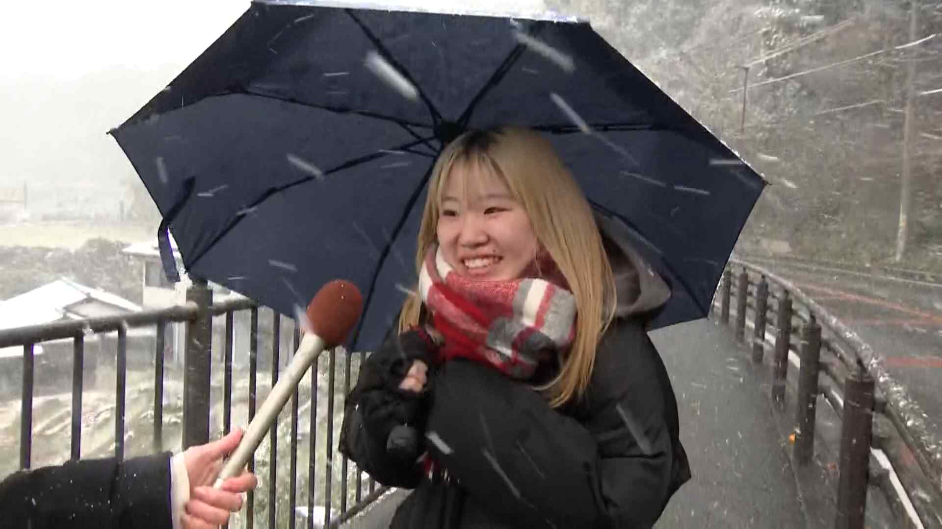 「夏タイヤ」で峠に…JAFに密着すると車2台がスリップして立ち往生していた…金曜日の昼前にかけて平地でも「大雪」のおそれ - RKB毎日放送